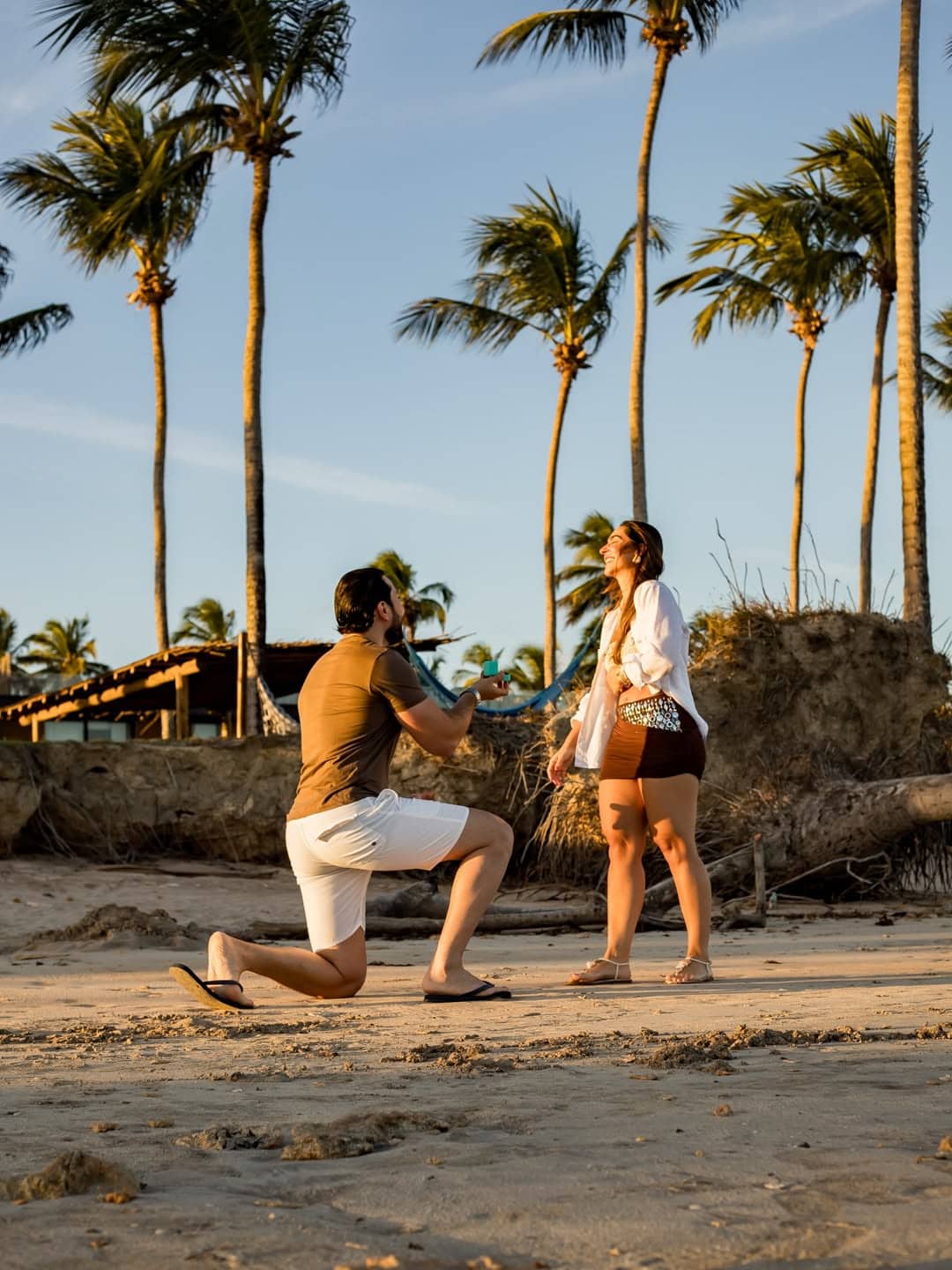 Jarude aproveita cenário paradisíaco das férias para pedir Ana Paula em ...